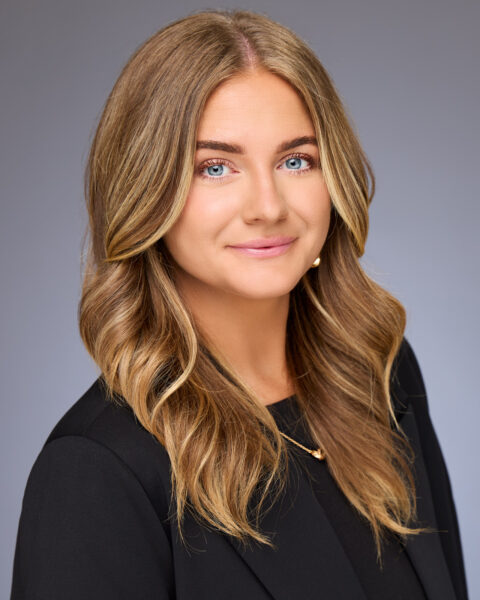 What Is a 3/4, 1/2, 1/4 & Full-Body Headshot or Portraits?